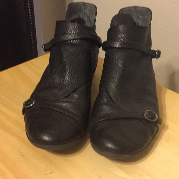 Max Studio | Shoes | Max Studio Black Ankle Boots | Poshmark